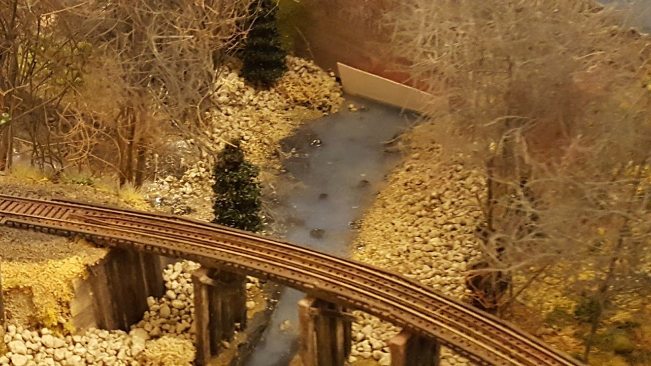 Weekend Update 9/25/16 - page 2 - N and Z Scales - TheRailwire